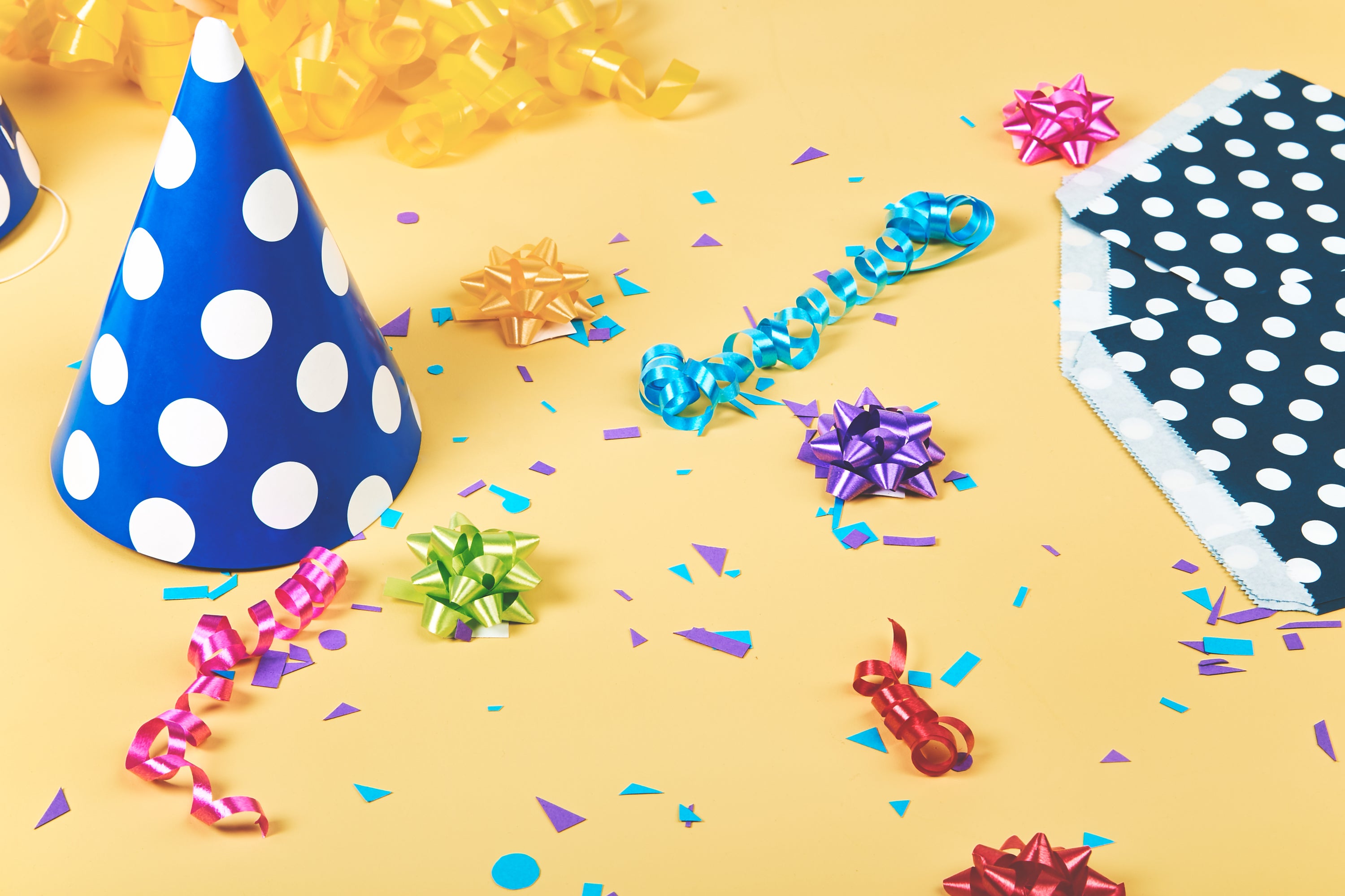 Costumes, Accessories & Party Decorations Specialist - Tee Jay Traders